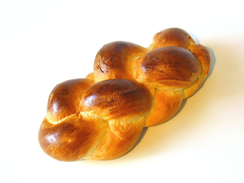 Zopf Rezept: So gelingt der perfekte Butterzopf - Sparfuchs24